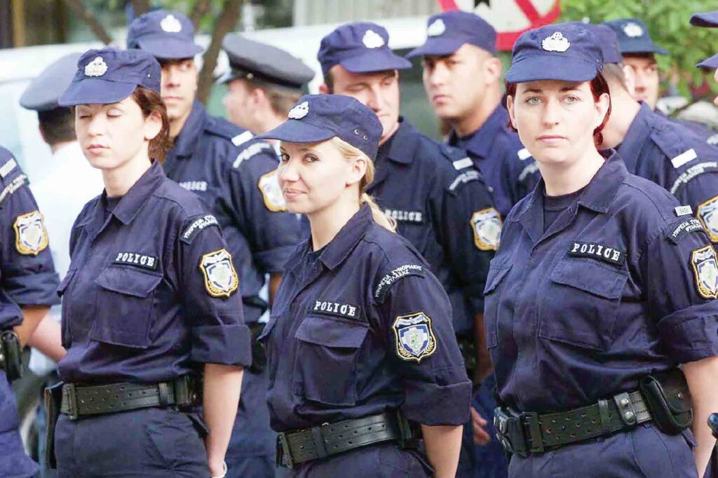 Αλλαγή στο ύψος για τις γυναίκες στην Αστυνομία | Toloudis Sports Coach